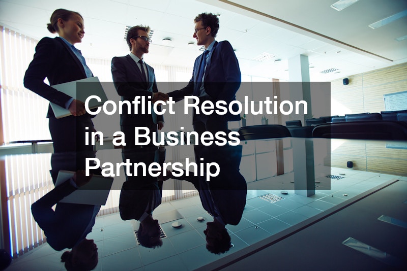 How to Build a Successful Partnership Business Model: A Comprehensive ...